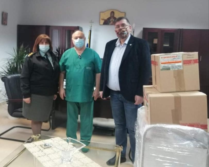 ΕΘΙΜΟΤΥΠΙΚΗ ΣΥΝΑΝΤΗΣΗ ΚΑΙ ΠΑΡΑΔΟΣΗ ΥΛΙΚΟΥ ΣΤΟ 424 - Ε.Σ.ΠΕ.Ε.Θ. - ΕΝΩΣΗ ...